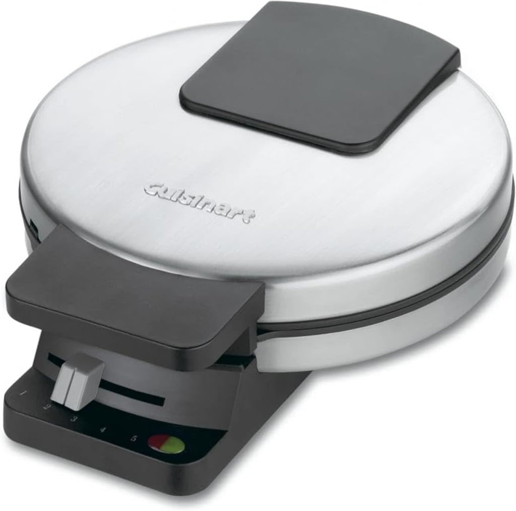 Cuisinart 1250W Round Classic Waffle Maker: $22 - WMR-CANAS