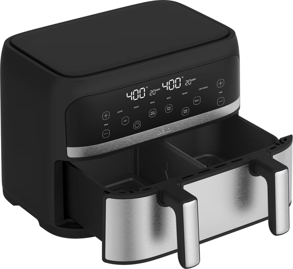 bella PRO 4-qt. TriZone Touchscreen Air Fryer: $55 - 90222