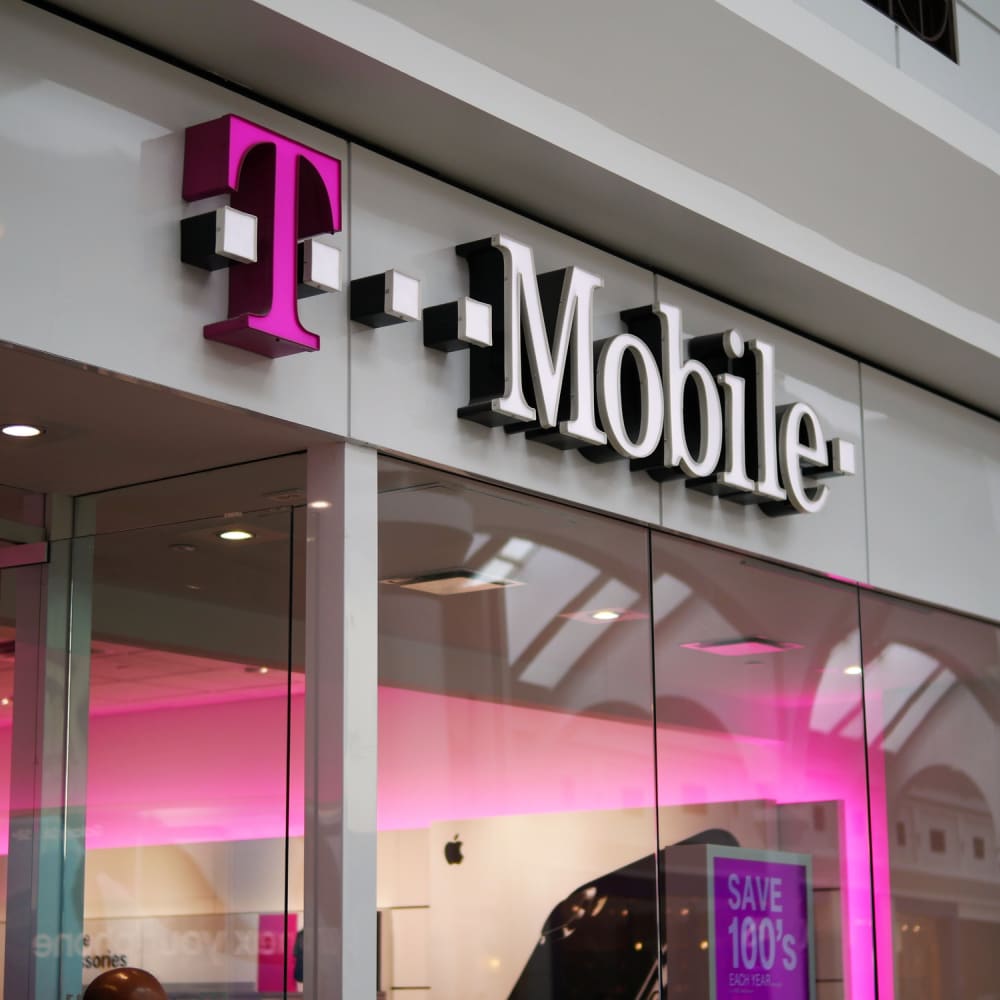 T-Mobile Promo Codes: 25% Off + Cash Back - May 2026
